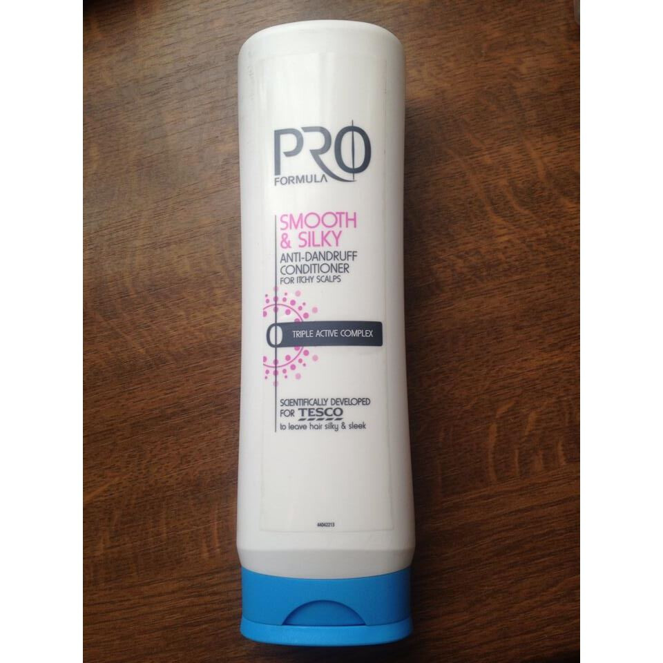 Tesco Pro Formula Smooth & Silky Anti-Dandruff Conditioner | Krémmánia